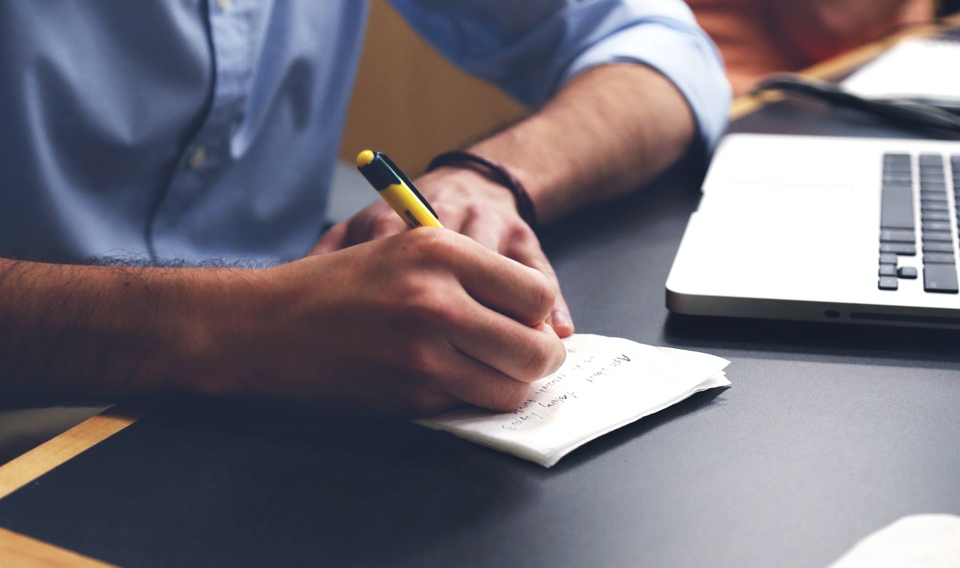 5 consejos para escribir un libro | Editorial EsPoesía